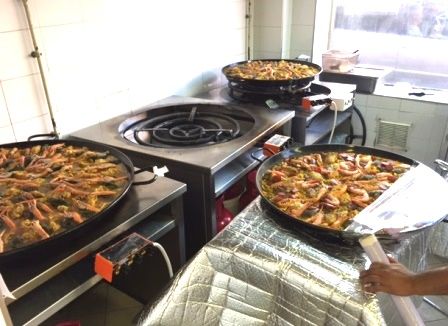 Juillet 2019- Un été très chaud, c'est normal. La paella est la reine ...